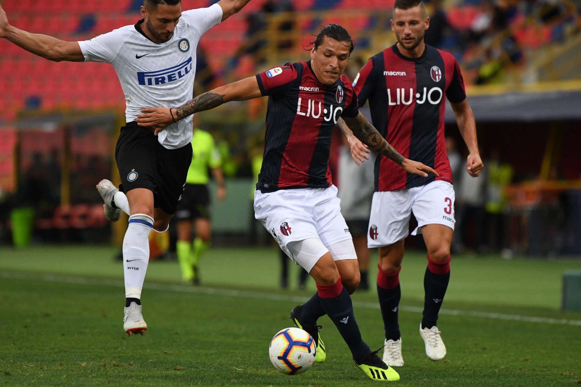 Domani alle 18 Santander al Macron|BFC store di Galleria Cavour – Bolognafc