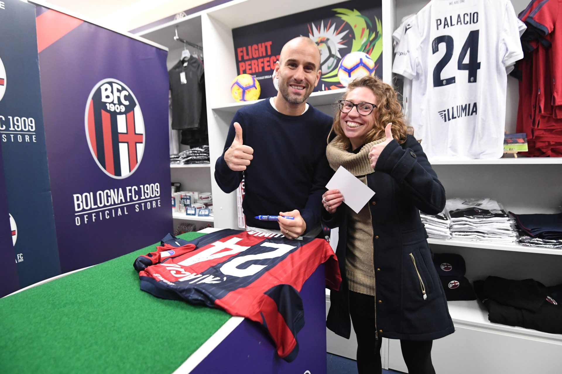 La gallery di Palacio al Bfc Official Store – Bolognafc